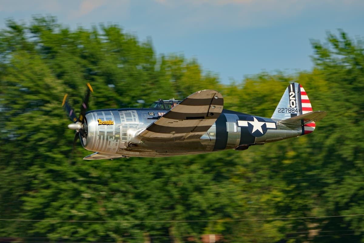 Better-than-new P-47 Thunderbolt debuts at AirVenture 23 | First Aero ...